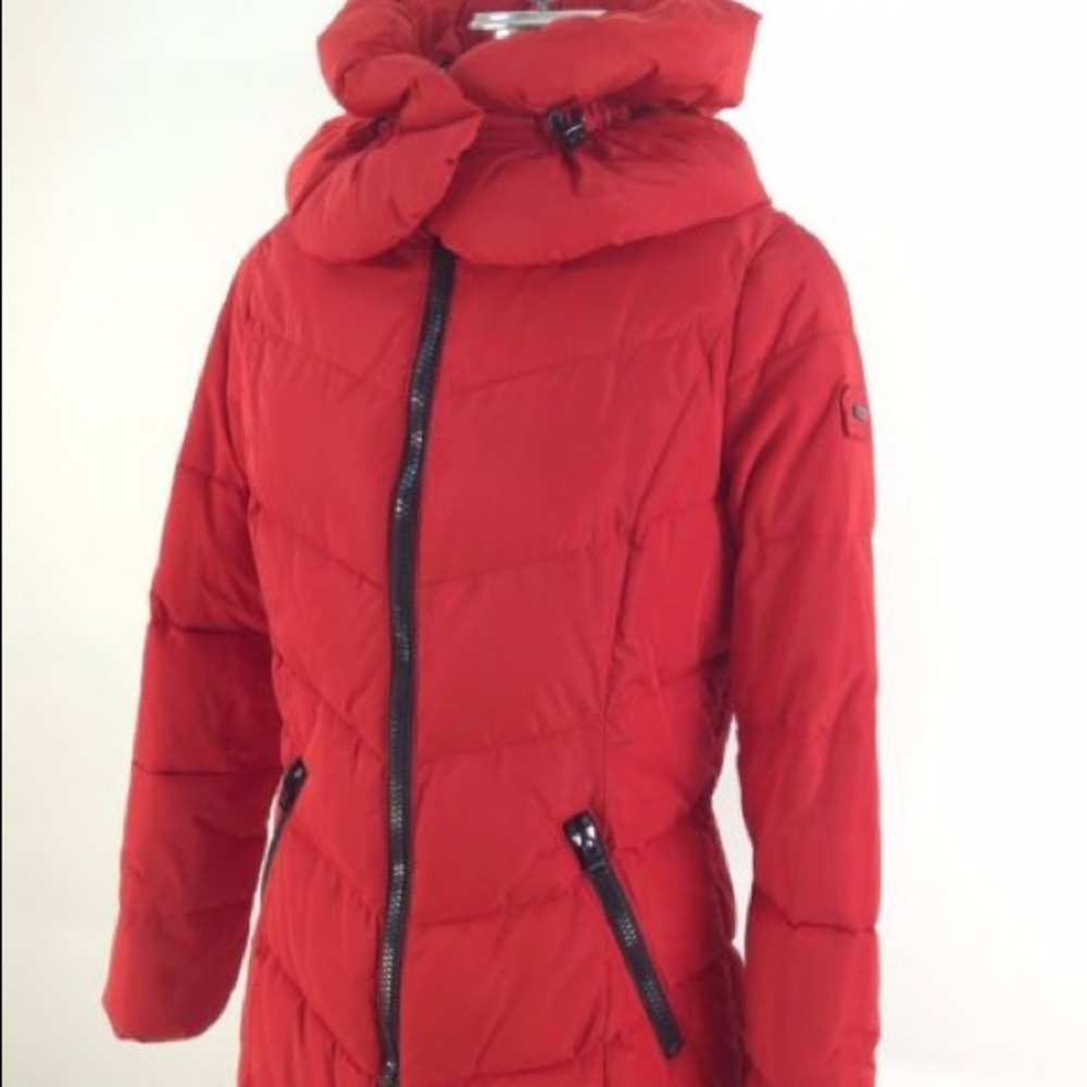 Calvin Klein Red Puffer. Coat With Crow Neck - Gem